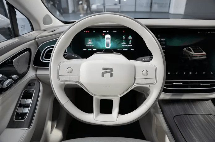 蔚来ET7的对手来啦 上汽飞凡F7上市 20.99万元起售_搜狐汽车_搜狐网