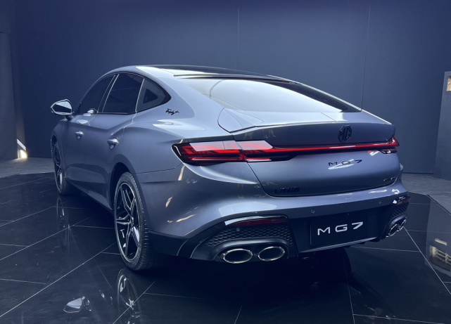 上汽名爵MG7正式上市，11.98万元起售，你心动了吗？_搜狐汽车_搜狐网