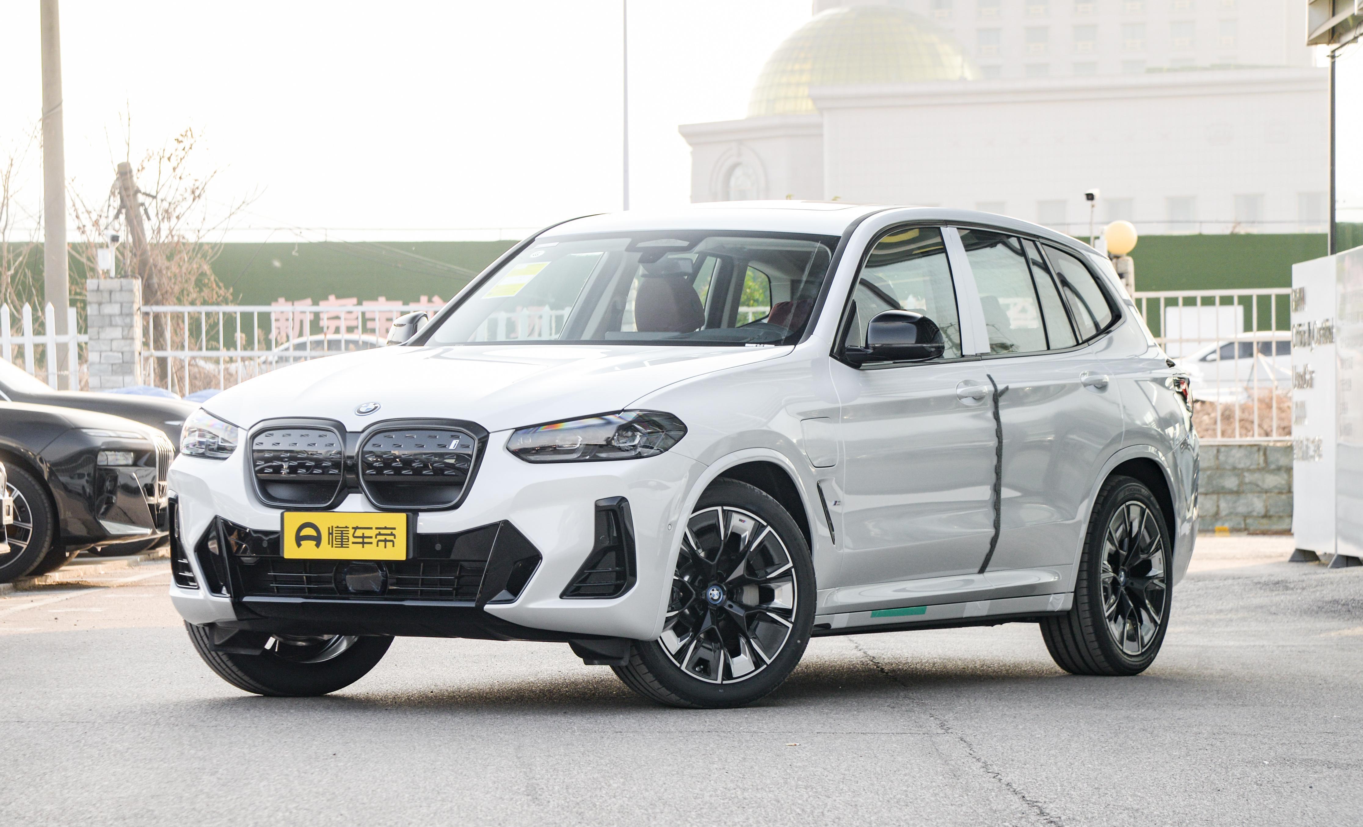 搭载单电机动力，纯电续航535km的中型SUV宝马iX3是否值得推荐_搜狐汽车_搜狐网