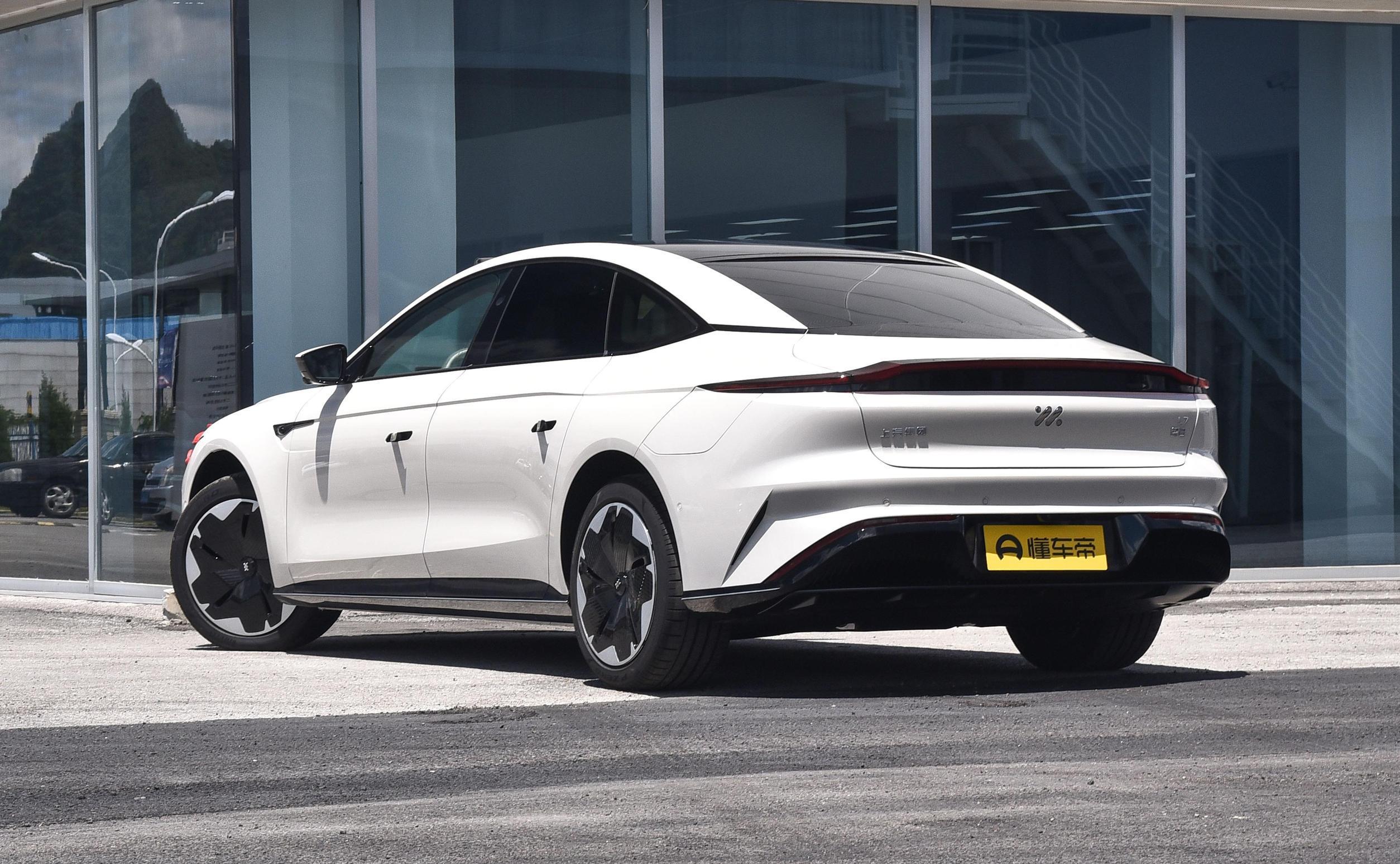蔚来ET7同级，便宜近12万，轴距3100mm，带后轮转向，智己L7如何_搜狐汽车_搜狐网