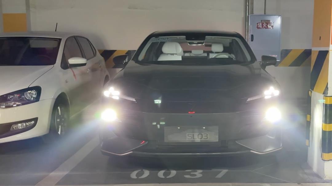 馈电试驾深蓝SL03 1200增程版900公里，真香吗？试试就知道_搜狐汽车_搜狐网