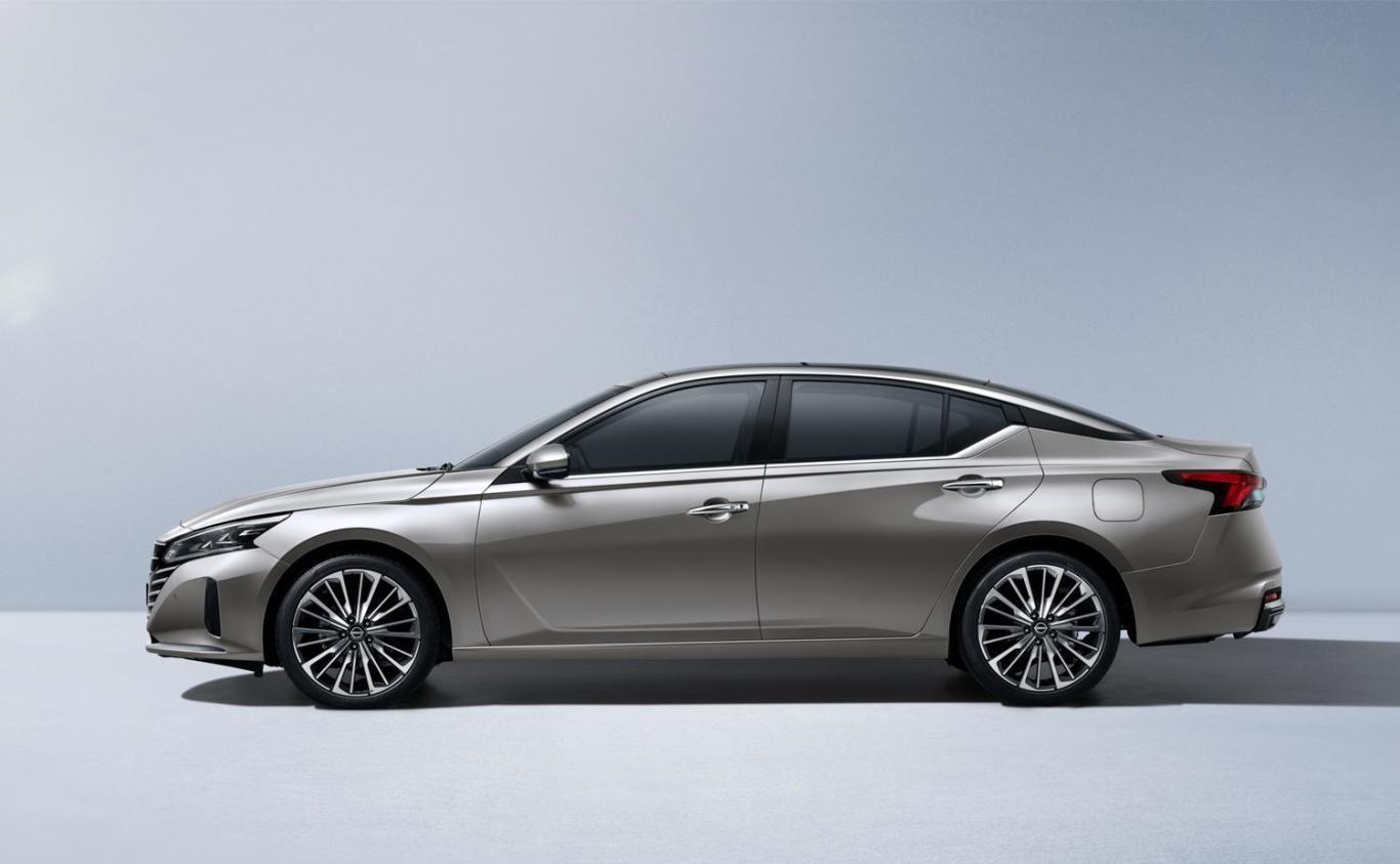 国产B级车的“销量+颜值”担当！2.0T+8AT，7秒级提速很带感_搜狐汽车_搜狐网