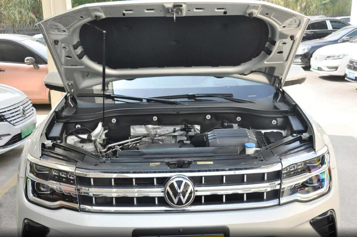 预算30万左右的中大型SUV，问界M7 PK大众途昂，到底谁更适合选择？_搜狐汽车_搜狐网