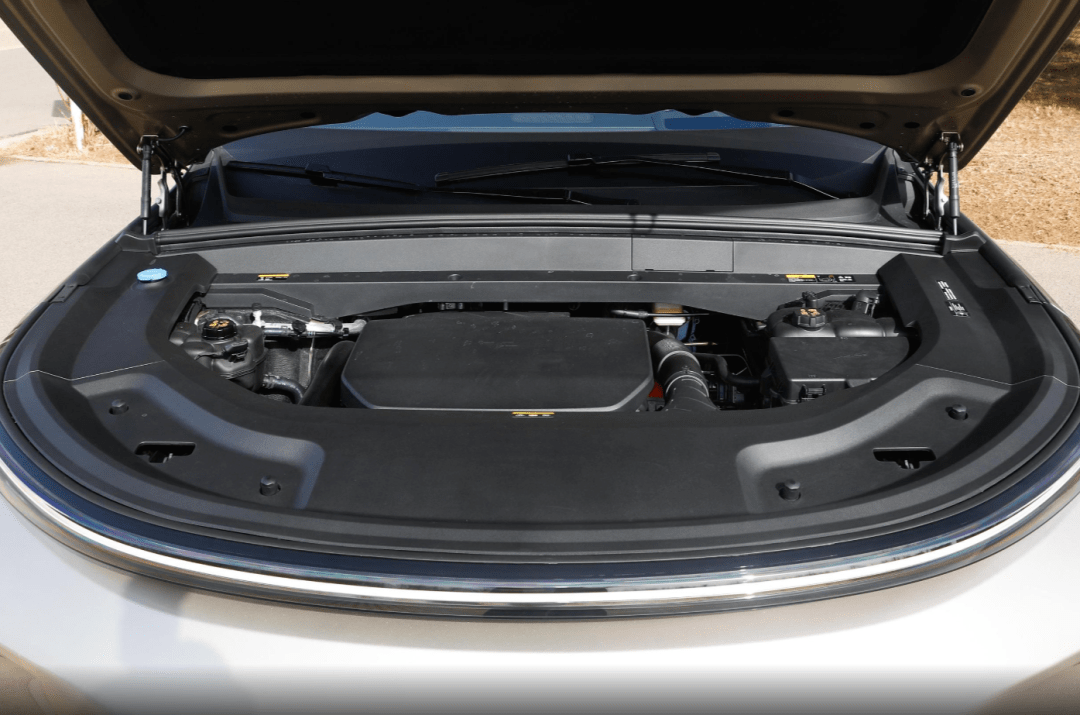 魏牌蓝山DHT-PHEV上市，27.38万元起，对比理想L8如何选呢？_搜狐汽车_搜狐网