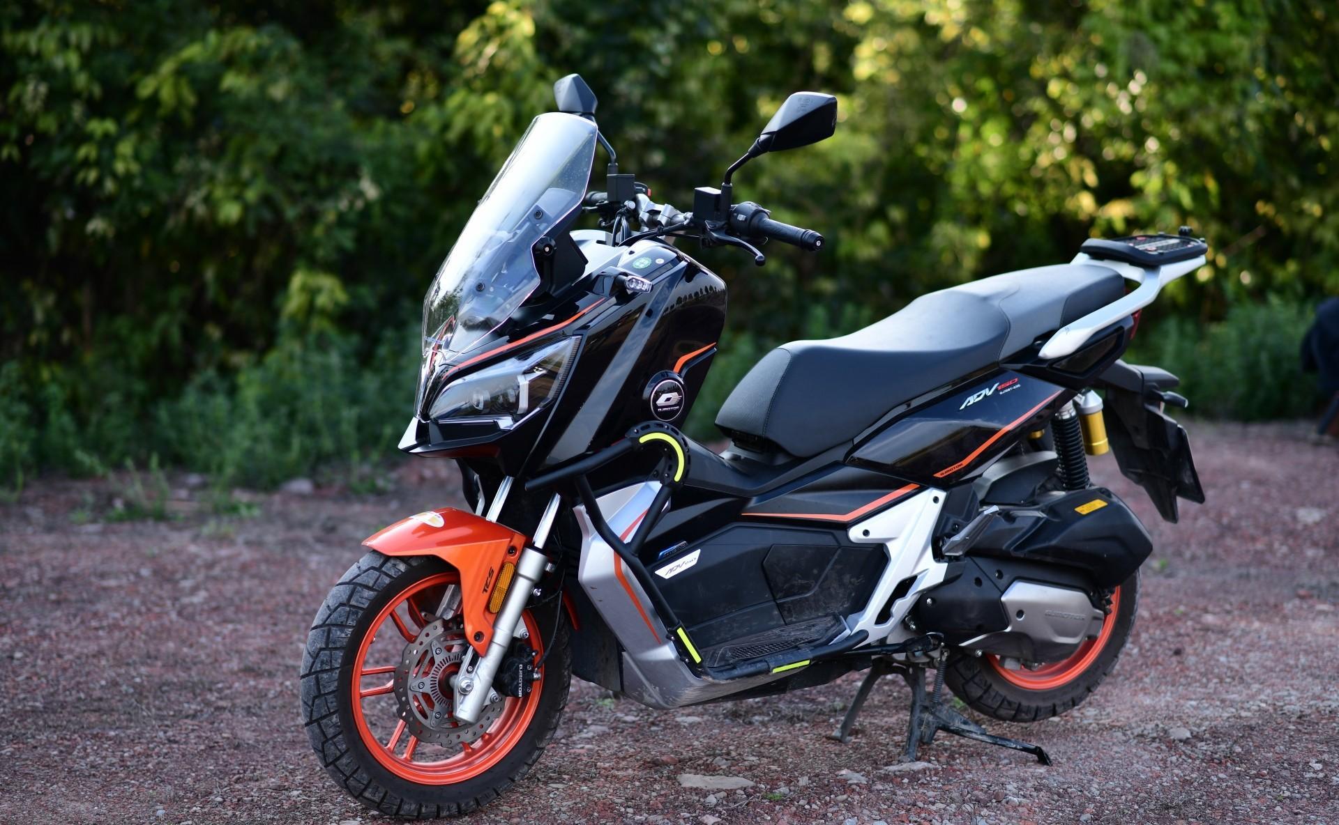 跨界又混搭，钱江鸿150ADV到底如何，小编带你了解一二_搜狐汽车_搜狐网