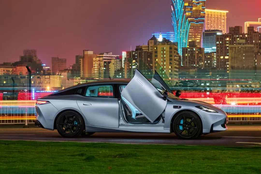 21.99万起 Hyper GT预售发布 特斯拉Model3对手来了_搜狐汽车_搜狐网