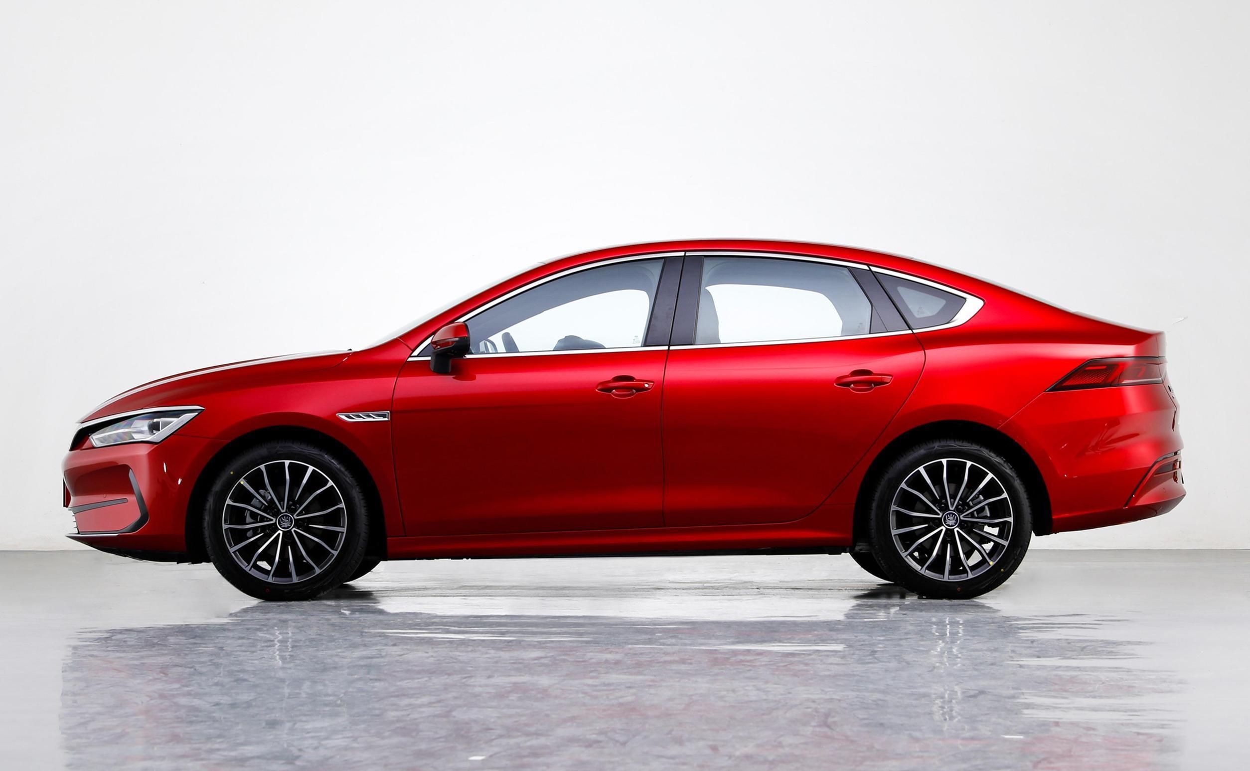 售价12.98万元起，2023款秦PLUS EV 冠军版上市，续航提升_搜狐汽车_搜狐网