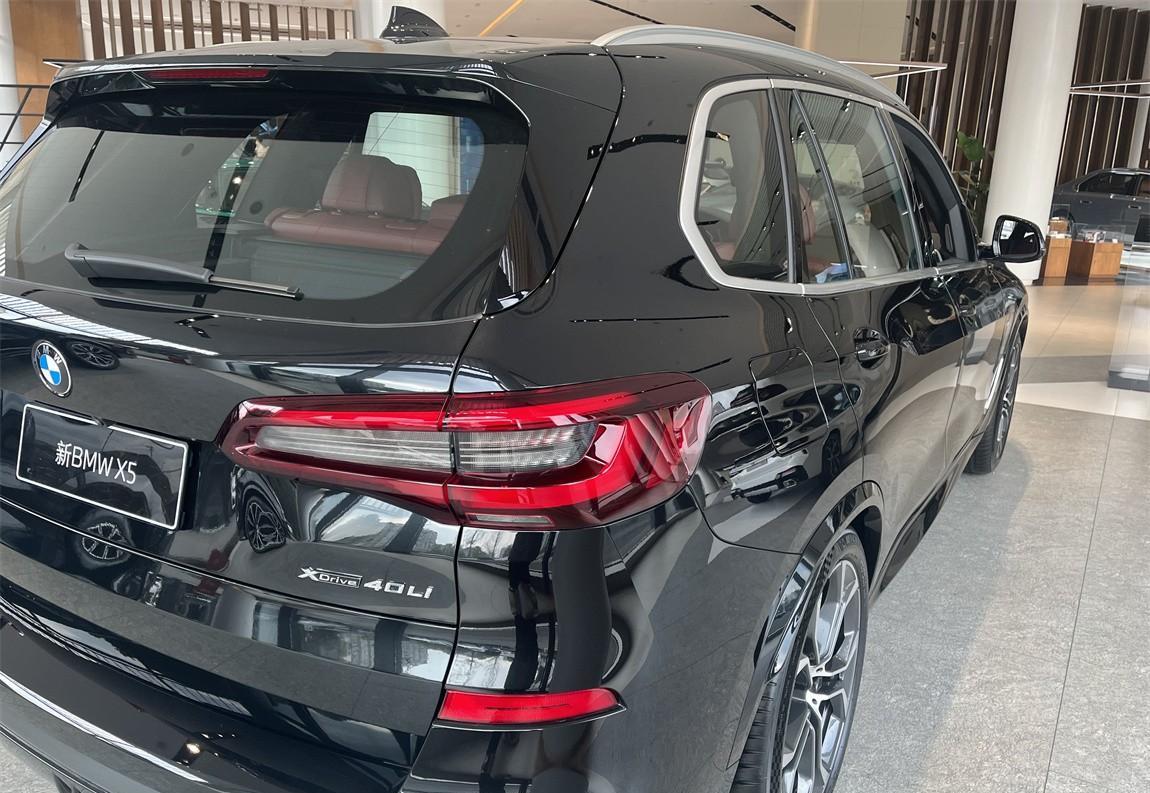 80多万元的预算，宝马X3M雷霆版和宝马X5L顶配，你会选择哪一台？_搜狐汽车_搜狐网