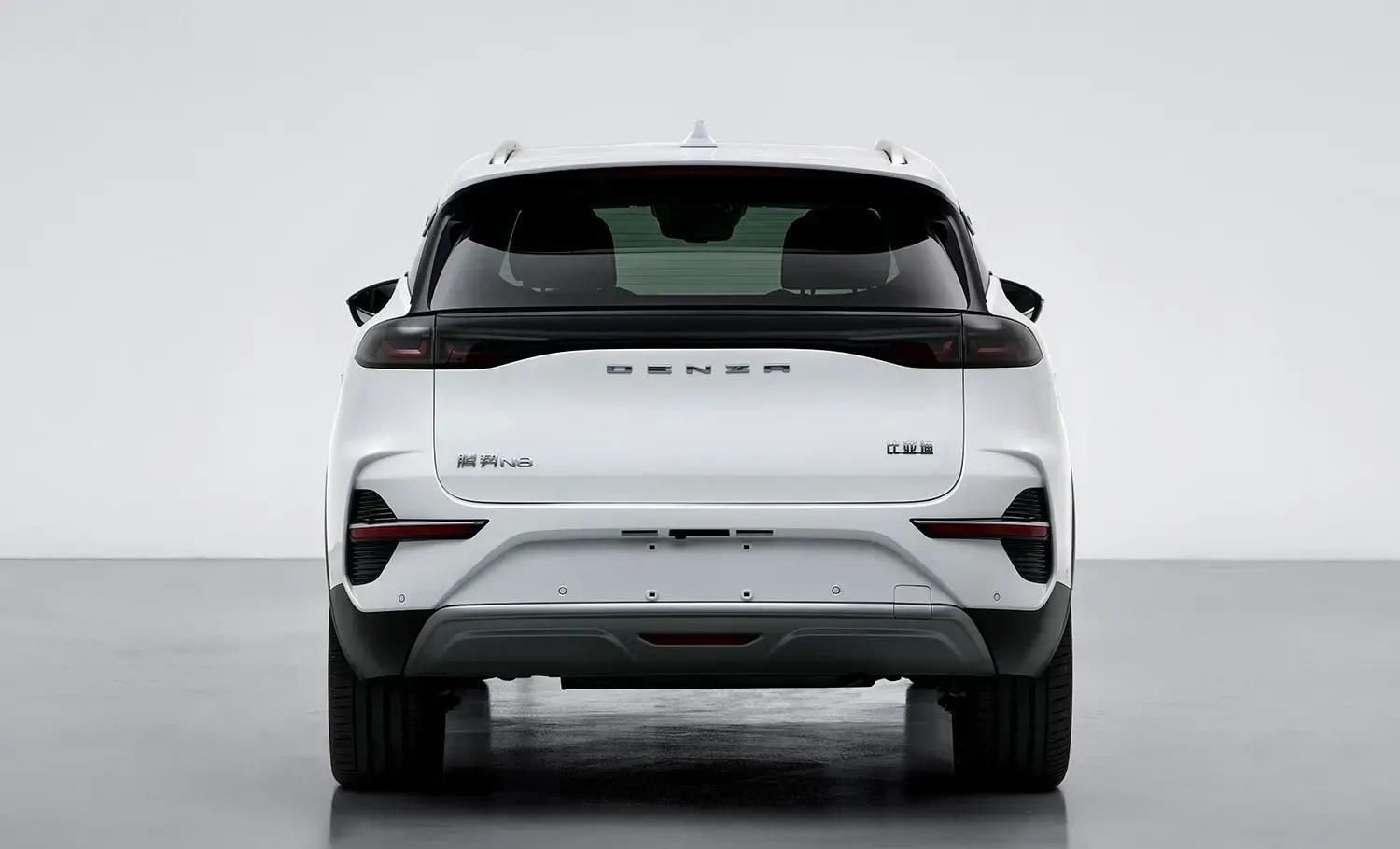 搭插混和纯电双动力，全新腾势N8实车曝光，预计将于年内正式上市_搜狐汽车_搜狐网