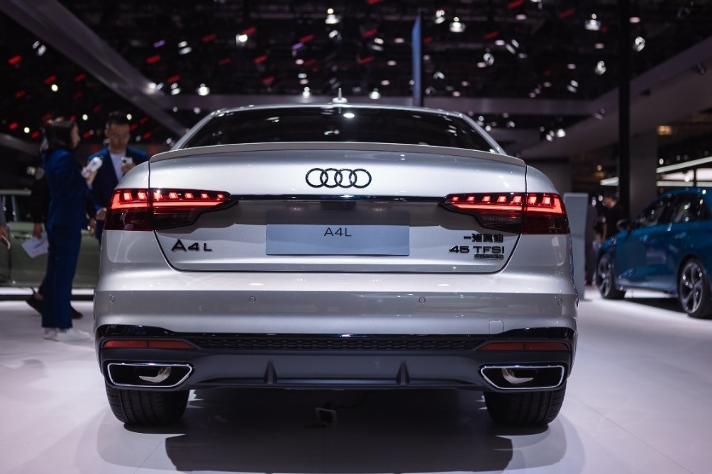 80后90后买车，奥迪A4L和林肯Z谁更吃香？_搜狐汽车_搜狐网