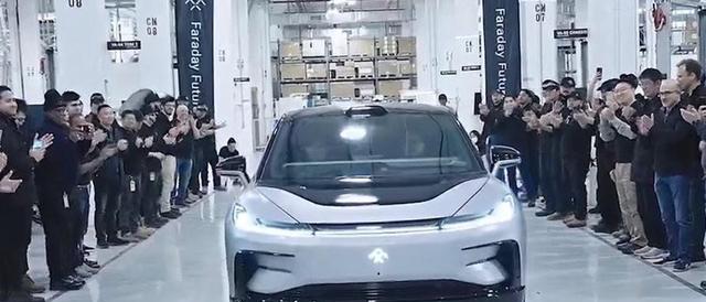FF91首辆量产车正式下线，外观很前卫科幻，1050马力，续航700km_搜狐汽车_搜狐网