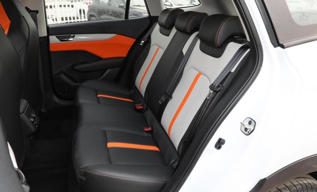 时尚跨界SUV谁更靓？ 奕炫GS马赫版对比欧尚X5_搜狐汽车_搜狐网