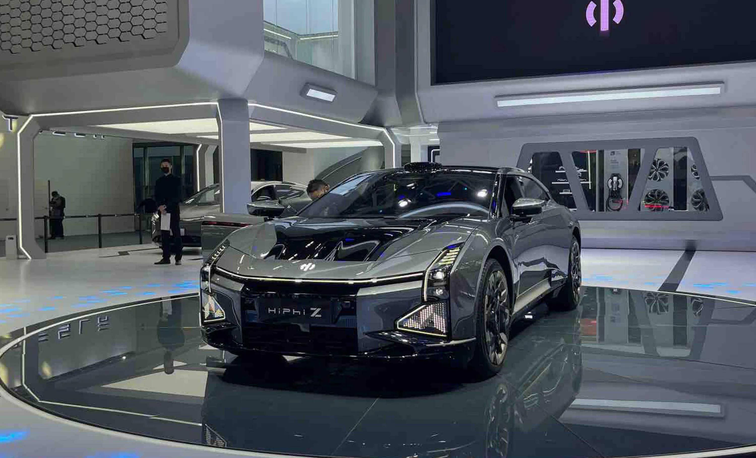 霸气炫酷的造型，华人运通旗下的高合HiphiY展翼而来_搜狐汽车_搜狐网