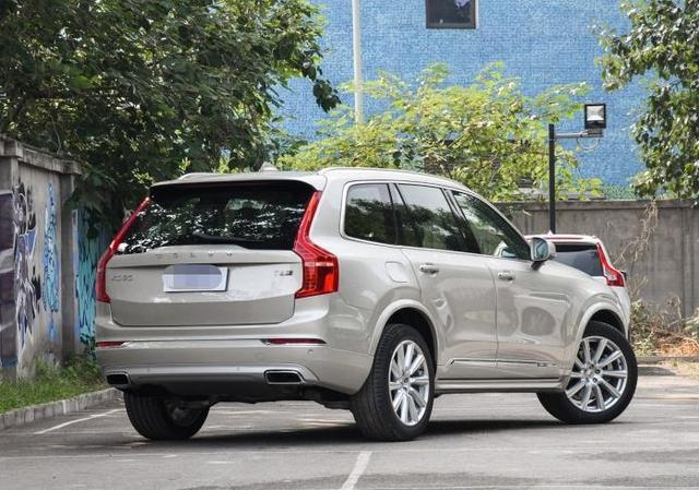 开完沃尔沃XC90换到凯迪拉克XT6之后，车主：有话一定要说_搜狐汽车_搜狐网