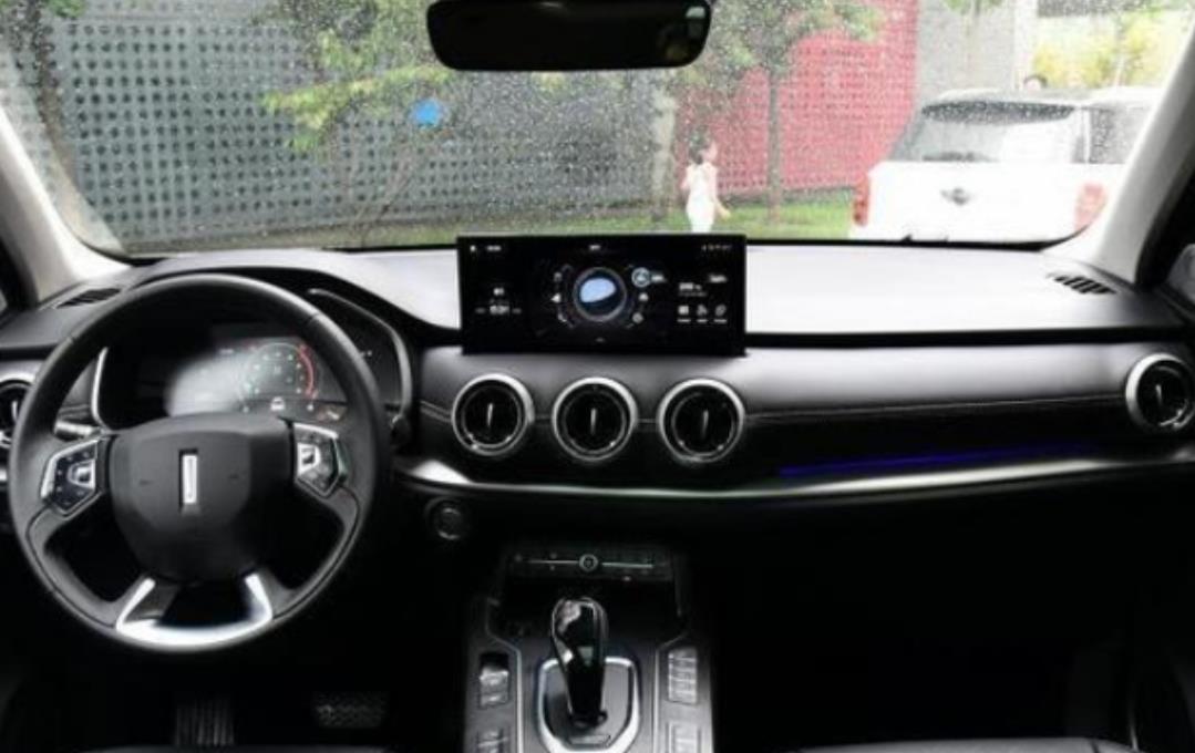 荣威RX8和WEY VV6该怎样选择？老司机：对比之后非常明显_搜狐汽车_搜狐网