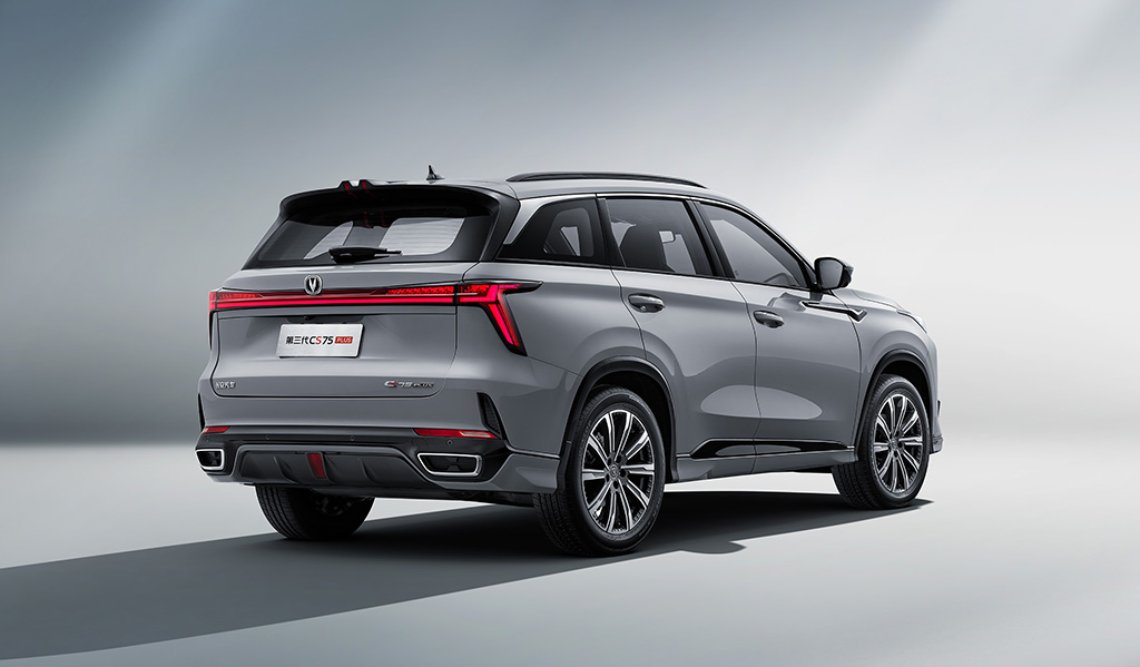 长安第三代CS75PLUS售12.49万起 诸多升级更出彩_搜狐汽车_搜狐网