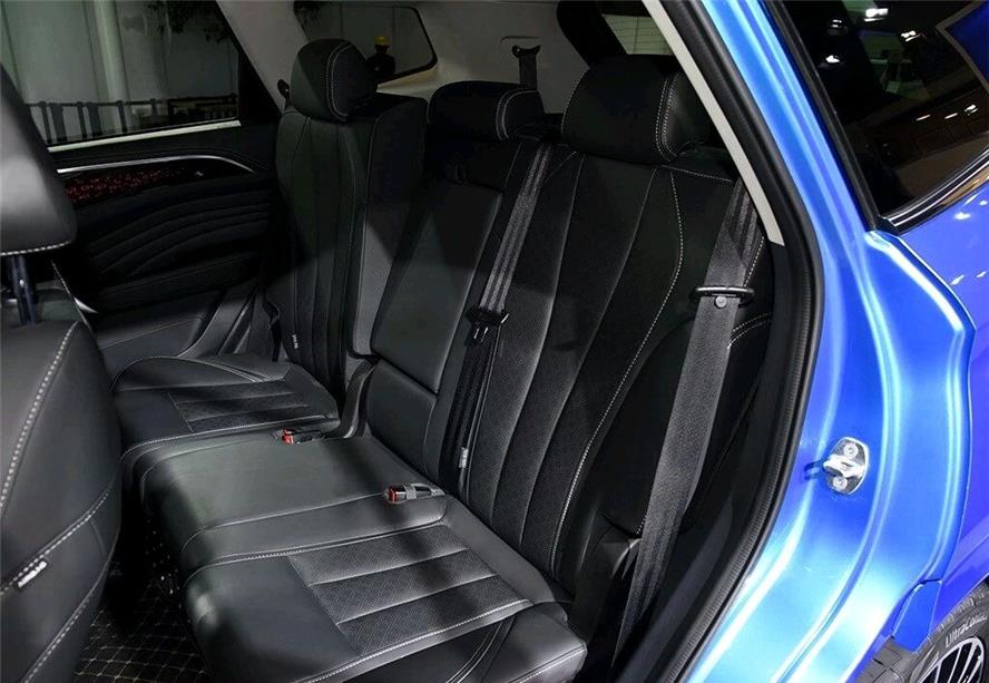 H6遇劲敌！轴距2855气场超汉兰达，1.6T爆197马力，不足10万_搜狐汽车_搜狐网