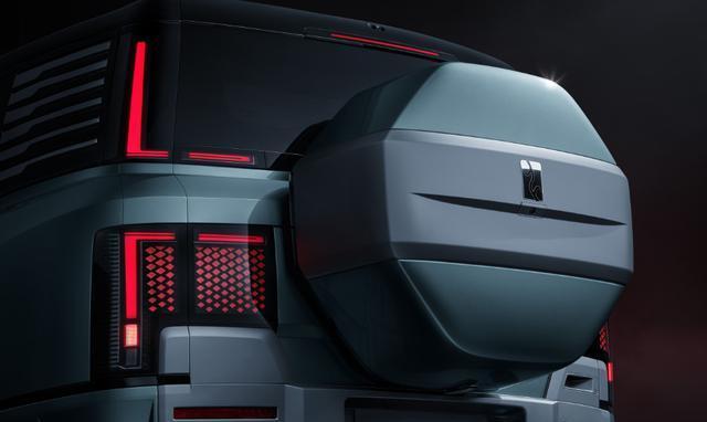 比亚迪亮出“杀手锏”！科技之巅U8预售，提速3.6s，订单超1.3W台_搜狐汽车_搜狐网