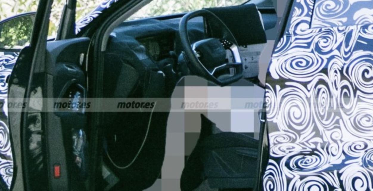 对标GLC，新款内饰，搭载1.5T发动机，全新奥迪Q5曝光_搜狐汽车_搜狐网