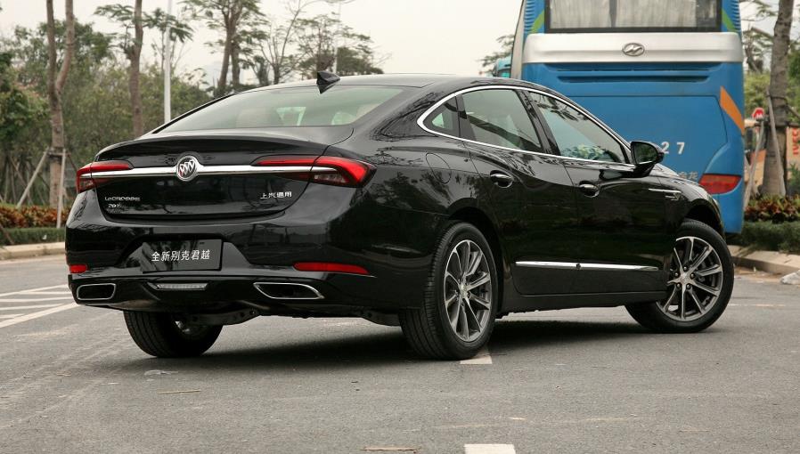 别克拿出“杀手锏”！档次赶超帕萨特，爆241马力＋9AT，车长超5米_搜狐汽车_搜狐网