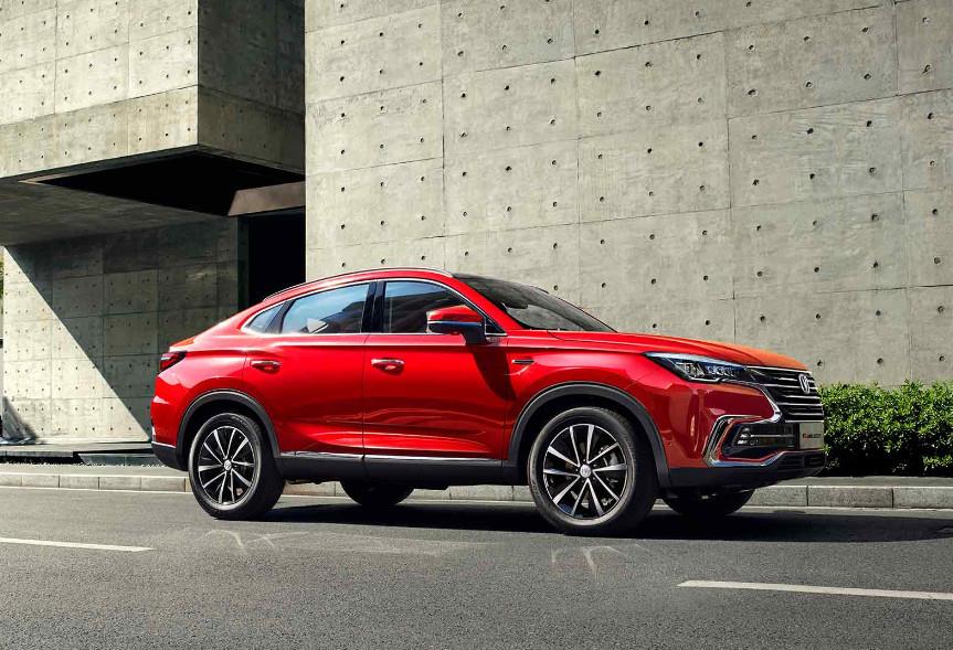 同是轿跑，星越冲20万，这车却不到12万！网友：真会拆台_搜狐汽车_搜狐网