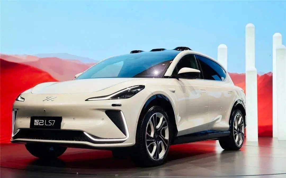 4月卖了1930台，曾经信心满满的智己LS7，算成功吗？_搜狐汽车_搜狐网