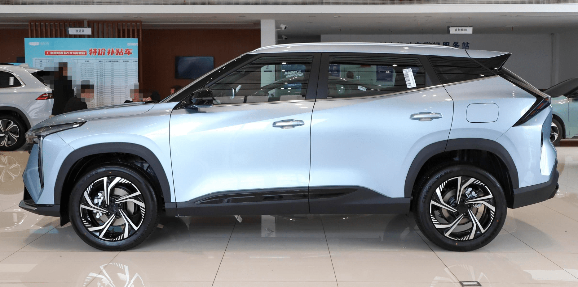 9万级全新SUV上市！大空间，奢华颜值，还有1.8T引擎_搜狐汽车_搜狐网