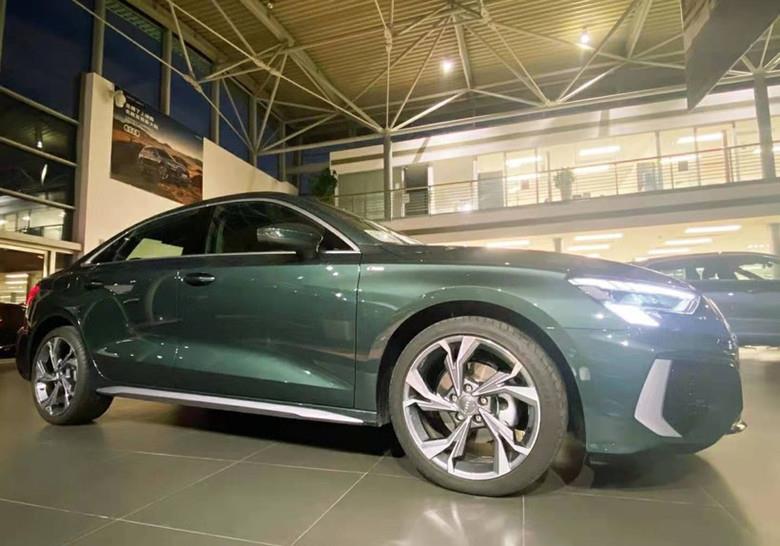 全新奥迪A3L已到店，尺寸全面提升，内饰比A4L更显质感，即将上市_搜狐汽车_搜狐网