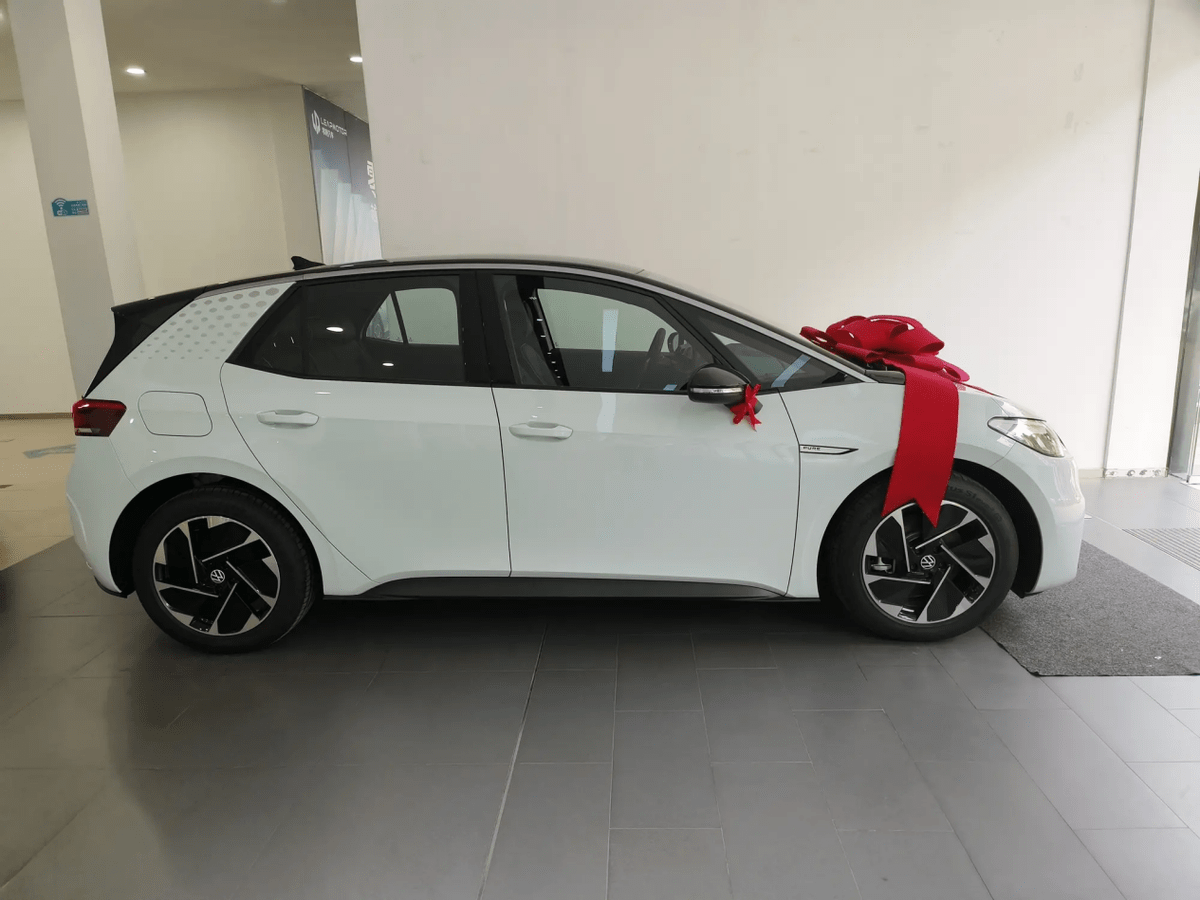 等了一周，id3终于交车啦，为什么选择了这台车呢？_搜狐汽车_搜狐网