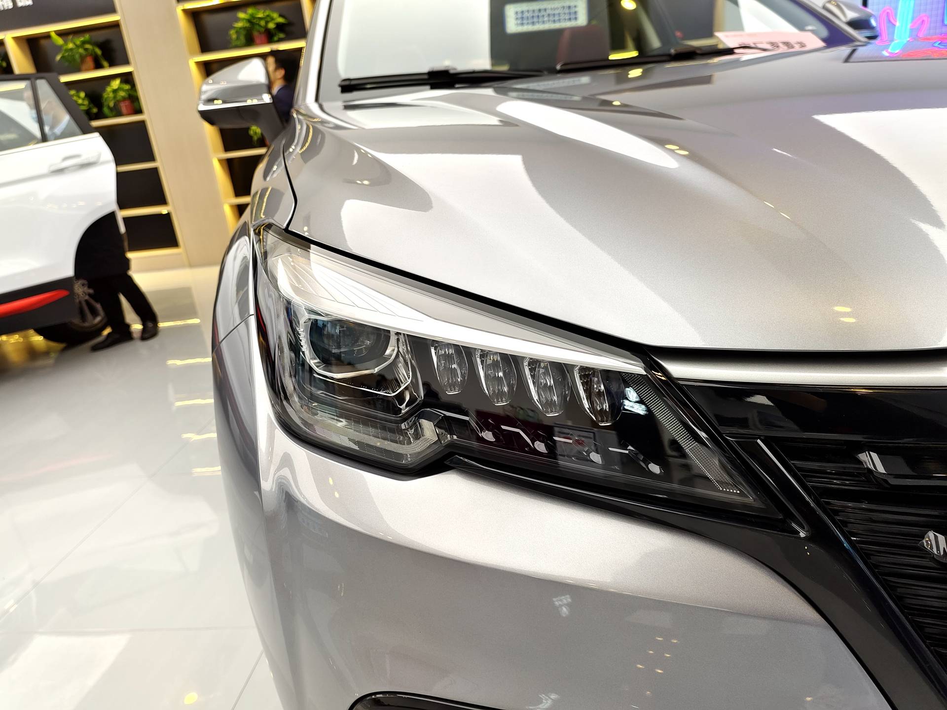 溜背轿跑SUV 实拍长安CS85 COUPE 运动感十足_搜狐汽车_搜狐网