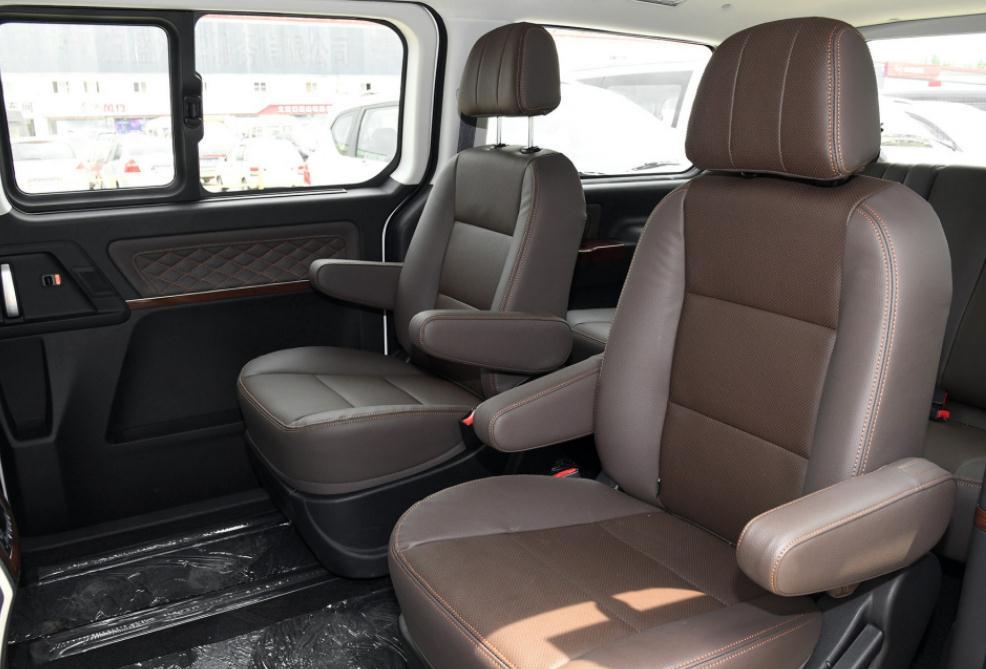 东风“平民商务舱”，比传祺GM8大一圈，三菱引擎＋6AT，16.99万_搜狐汽车_搜狐网