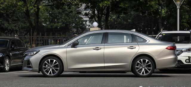 19款“传祺GA6”优惠2万，1.5T配爱信6AT，终端火爆是有原因的_搜狐汽车_搜狐网