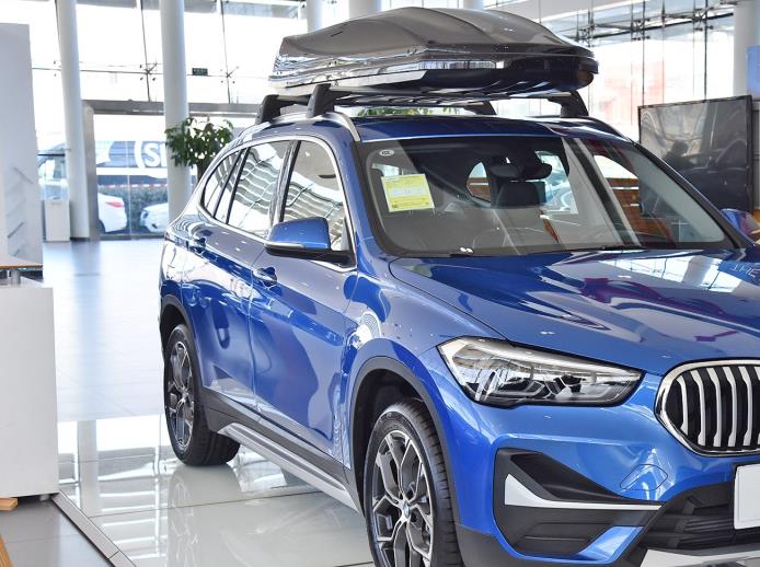 2023款宝马X1上市，2.0T＋8AT，油耗6.2L，比奥迪Q3霸气_搜狐汽车_搜狐网