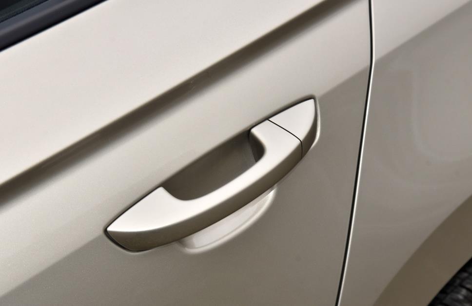 新款大众宝来登场，油耗5.6L＋6AT，比思域省心，11.1万起带国六_搜狐汽车_搜狐网