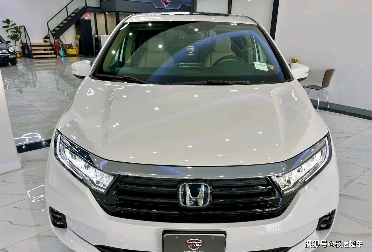 本田奥德赛“焕新登场”，尺寸更大更舒适，换装10AT，标配电动门_搜狐汽车_搜狐网