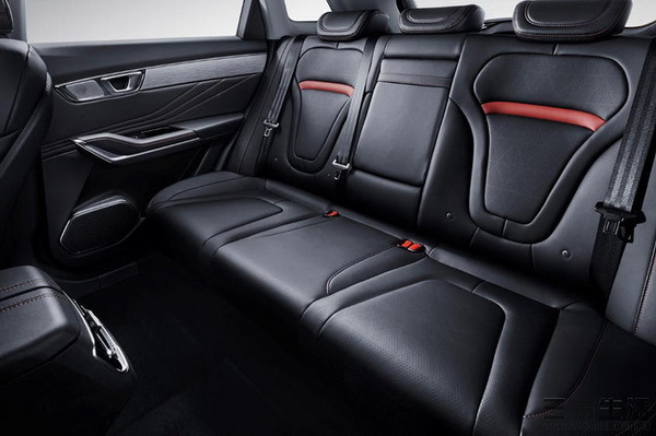 被严重忽视的旗舰SUV，标配2.0T+8AT终身质保，仅售9万却无人问_搜狐汽车_搜狐网