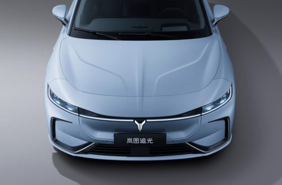 新车｜岚图旗下首款轿车，起步510马力，续航730km，性能堪比超跑_搜狐汽车_搜狐网