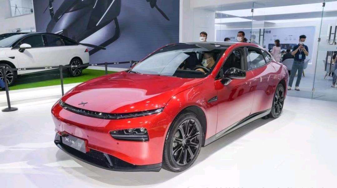 落地28万，开完特斯拉Model3再开小鹏P7，车主表示：差距明显_搜狐汽车_搜狐网