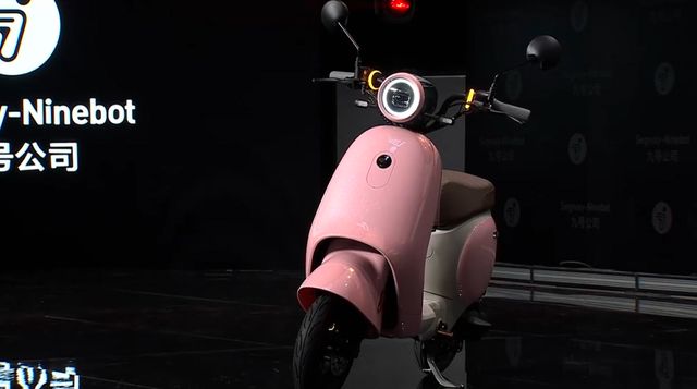 主打智能和长续航，九号电动Q90对比小牛MQiL，谁更值得入手_搜狐汽车_搜狐网