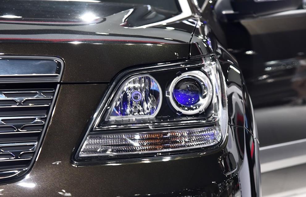 与宝马X5、奥迪Q7同一级别，起亚“巨无霸”，3.8L＋8AT＋四驱_搜狐汽车_搜狐网