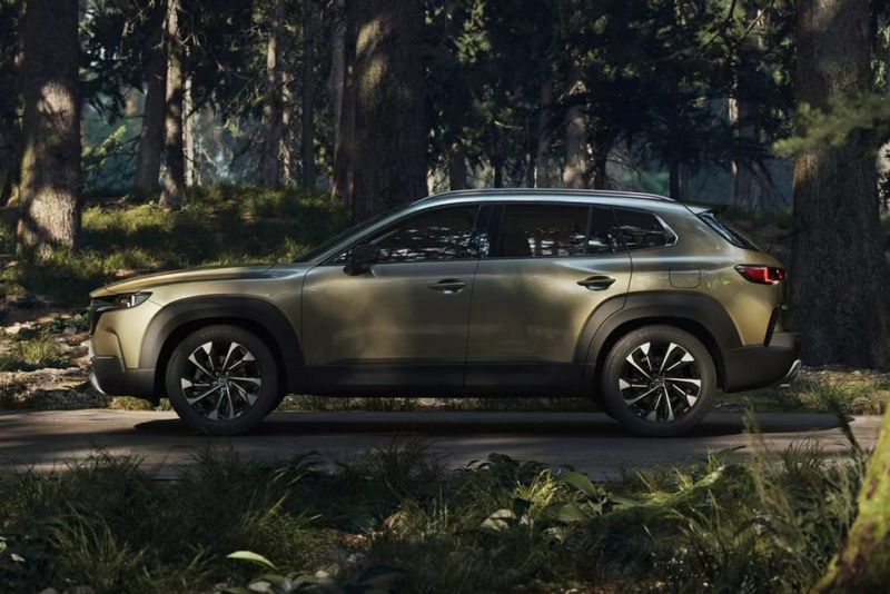 本以为是王炸，实则很平庸，马自达CX-50注定难堪重任_搜狐汽车_搜狐网