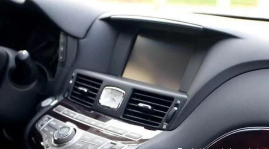 英菲尼迪Q70和奥迪A6L哪个档次高？老司机：对比差距很明显_搜狐汽车_搜狐网