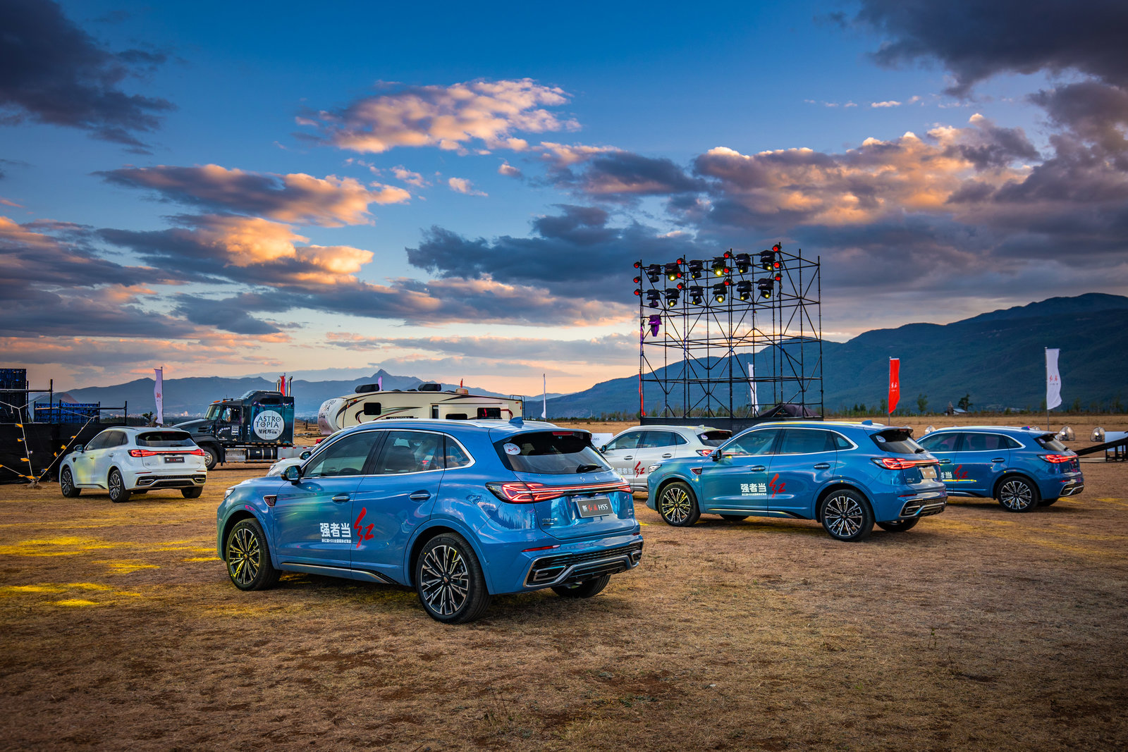 新款红旗hs5上市，外观大改更显豪华，18.38万起要革合资的命？_搜狐汽车_搜狐网