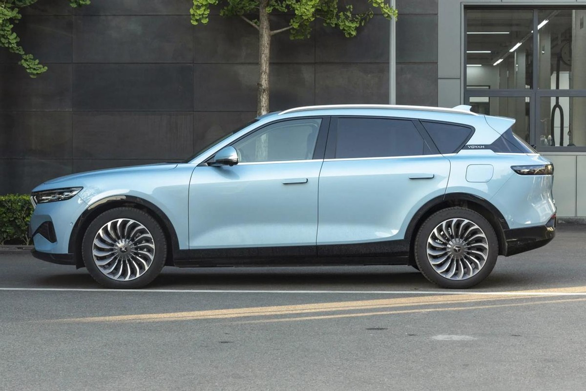 蔚来ES6新款来了！36.8万起售，对比岚图FREE表现如何？_搜狐汽车_搜狐网