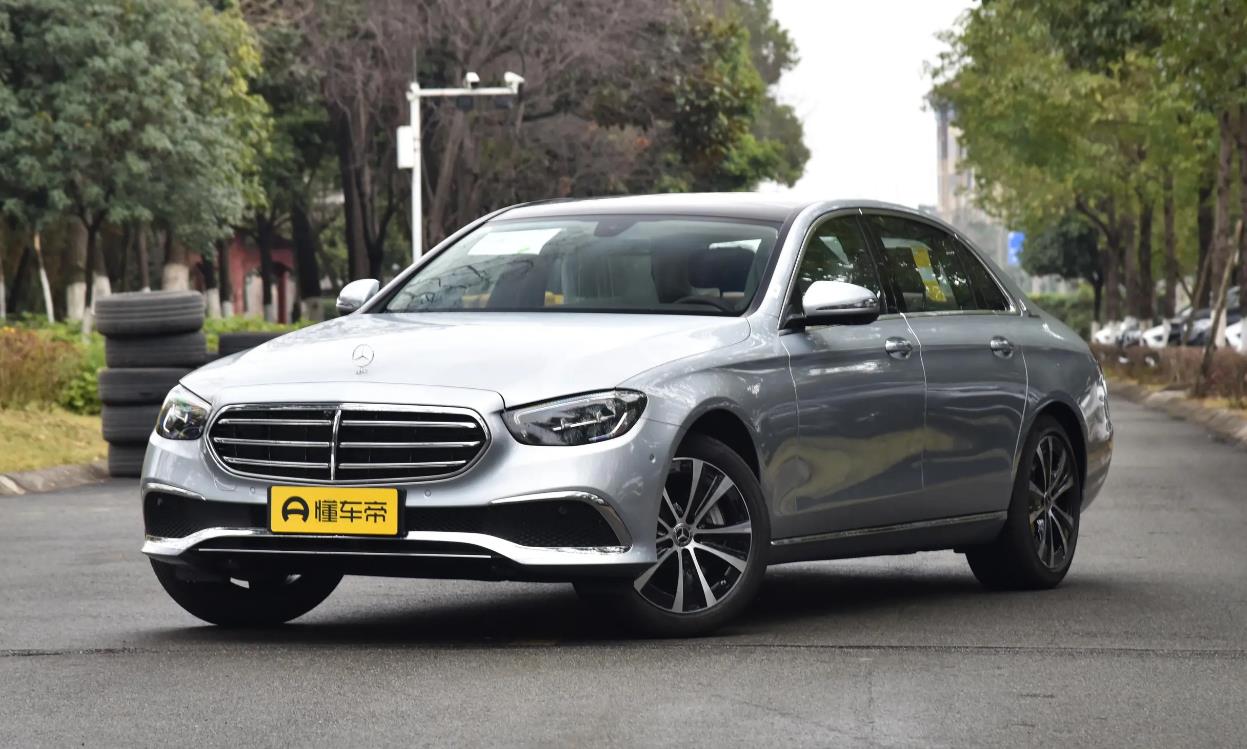 沃尔沃又卷起来了，配250马力+8AT，降幅近8万，沃尔沃S90不香？_搜狐汽车_搜狐网