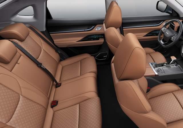 轴距2830mm车重才1760kg，奇瑞又低调造出一台高级货_搜狐汽车_搜狐网