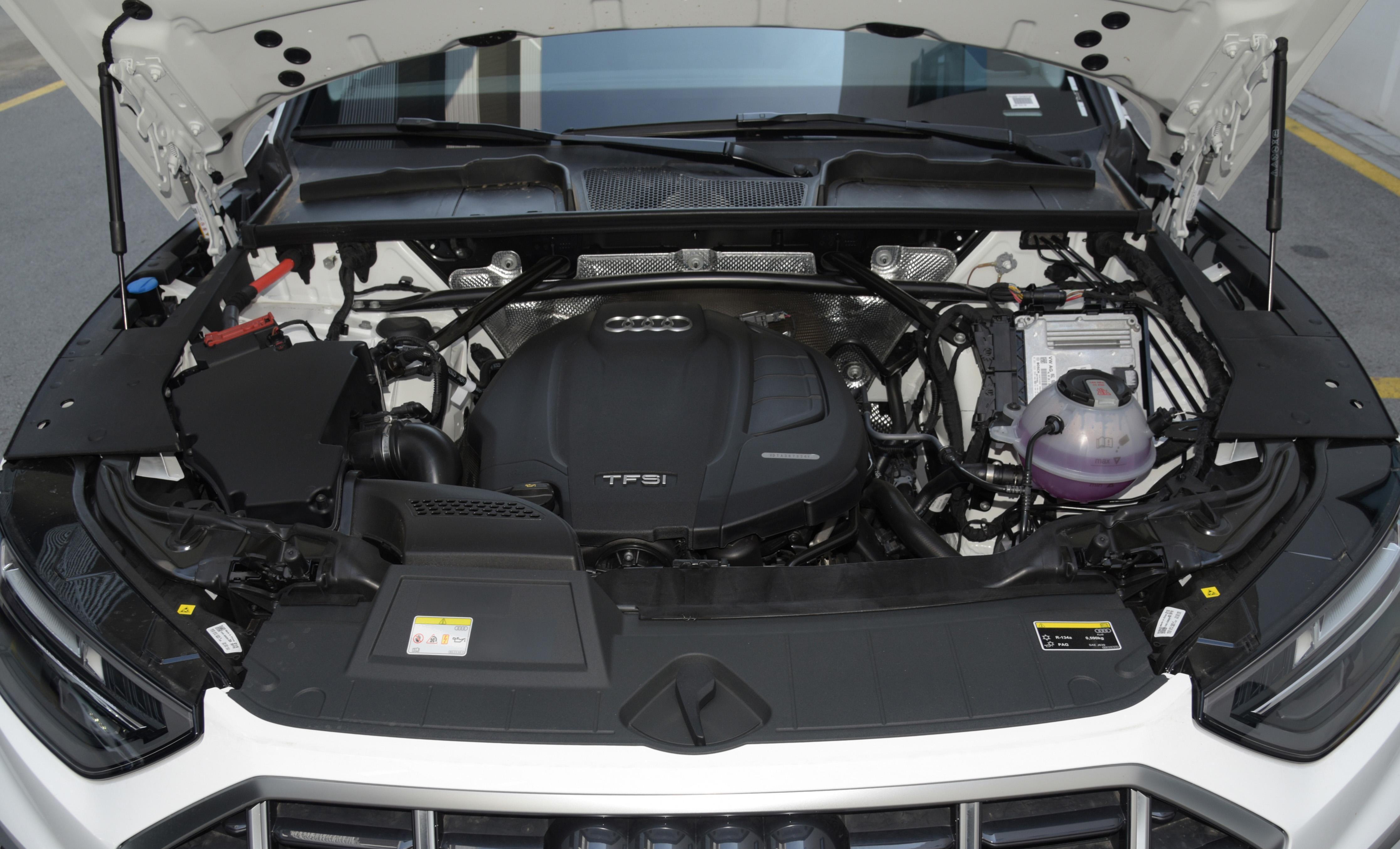 奥迪良心了，轴距超2米9，全系2.0T动力，Q5L降幅超9万家用挺香_搜狐汽车_搜狐网