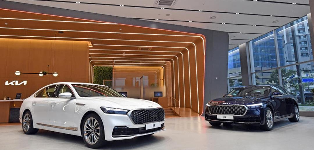 起亚K9实车进店，类似C级的价位，却是S级的奢华体验_搜狐汽车_搜狐网