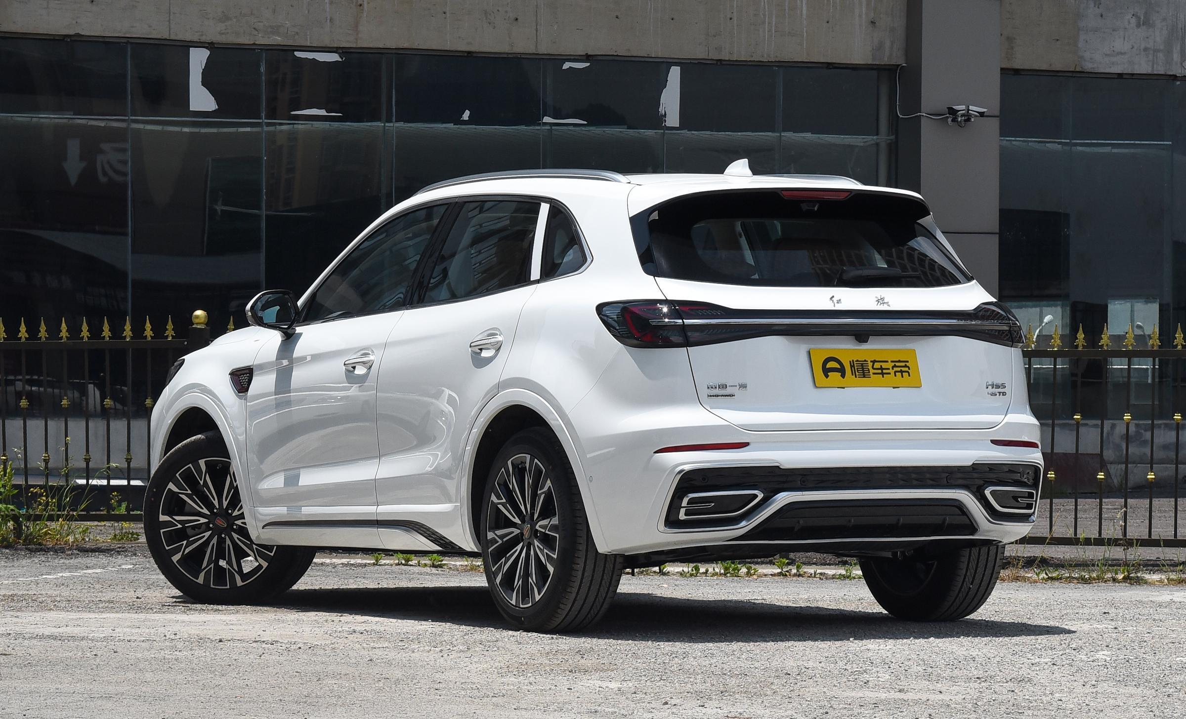 途观L不香了，全系2.0T+6AT，造型帅气又好开，实拍红旗HS5_搜狐汽车_搜狐网