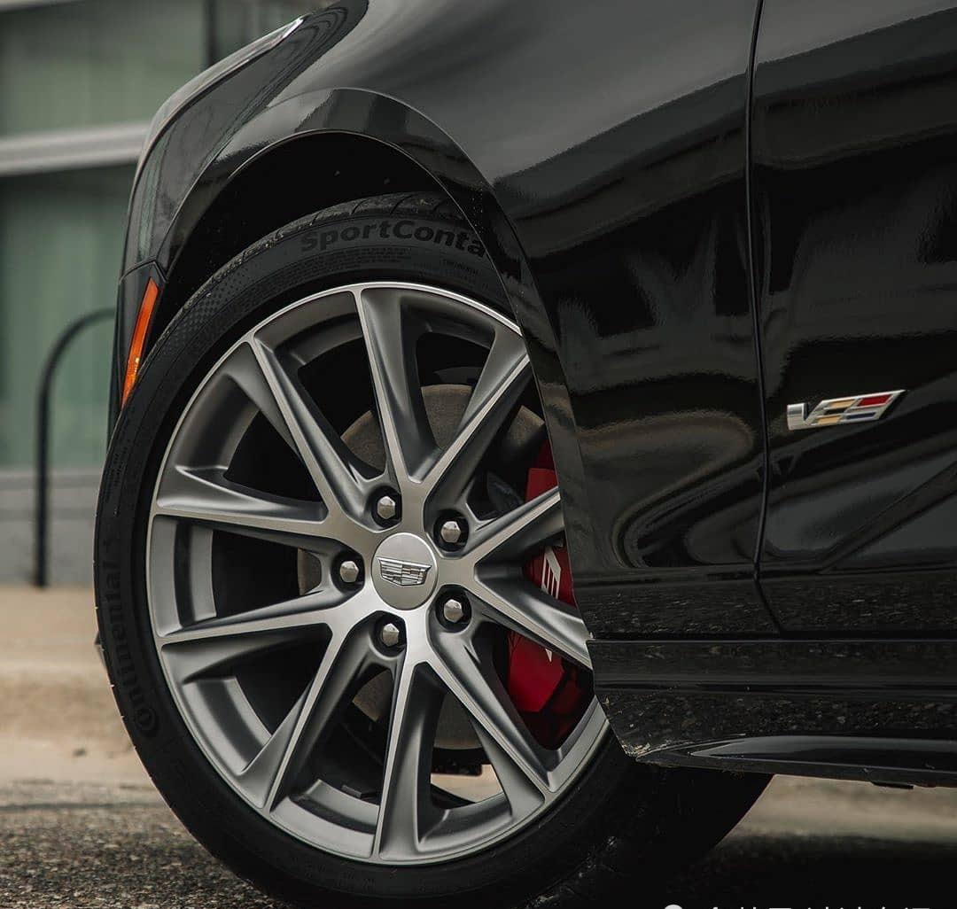 凯迪拉克CT4-V实拍，搭载2.7T发动机，最大输出325马力_搜狐汽车_搜狐网